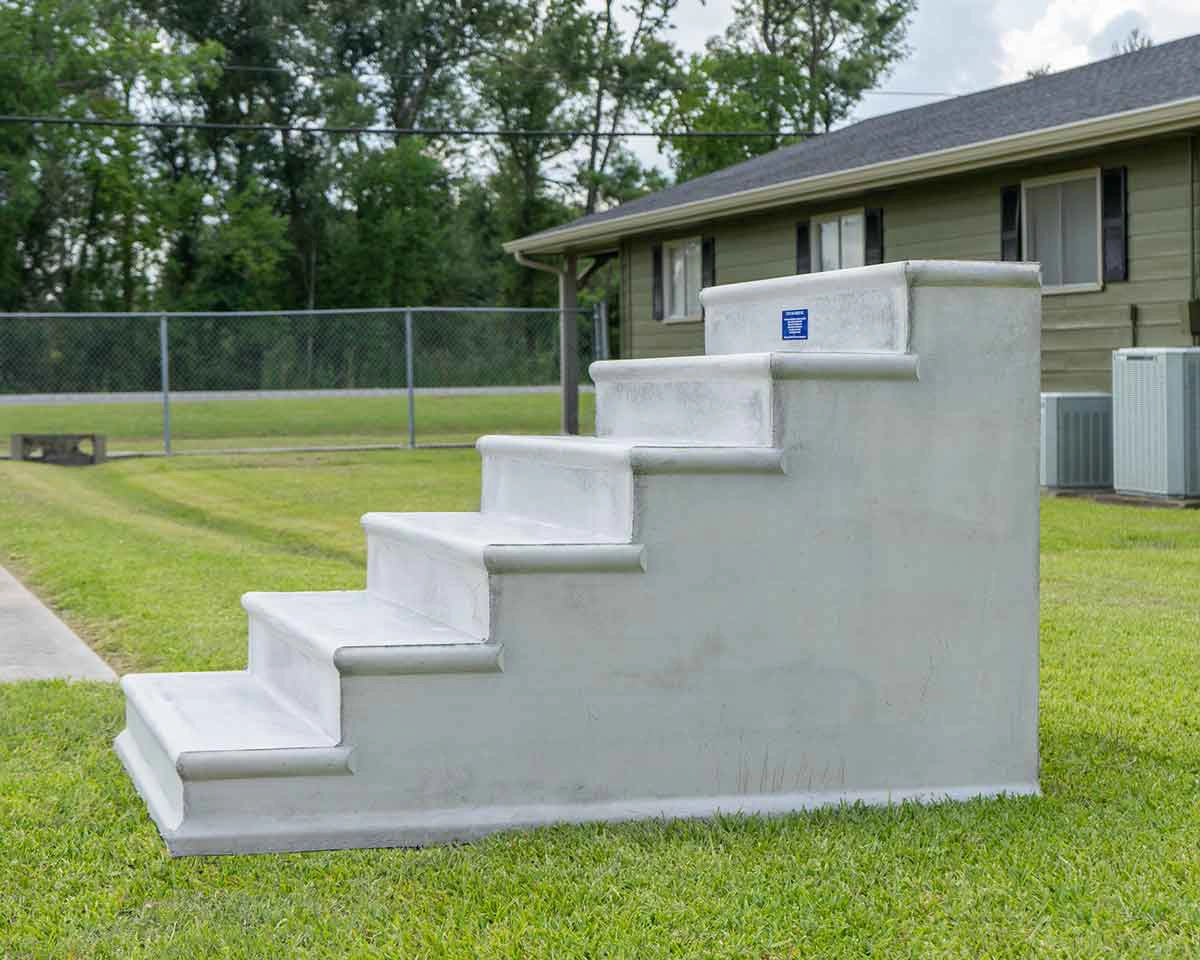 Century Concrete Steps 6 Tread 7” Rise - West Valdosta, Georgia ...